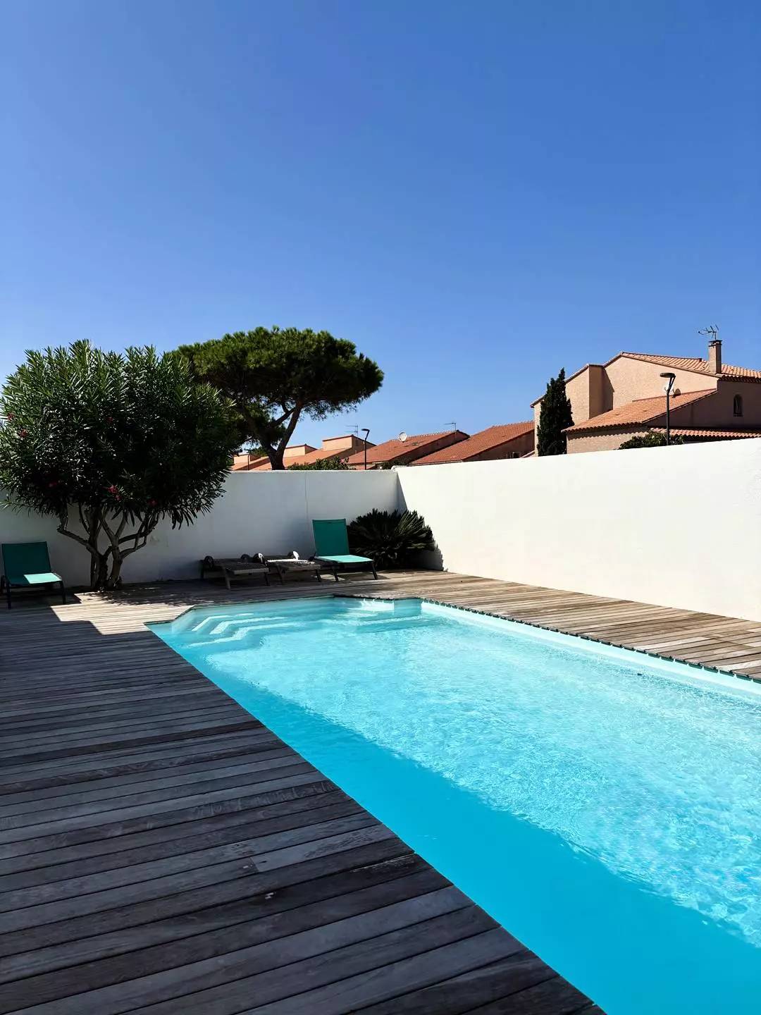 160 M² Maison De Vacances ∙ 4 Chambres ∙ 8 Personnes - Le Barcarès