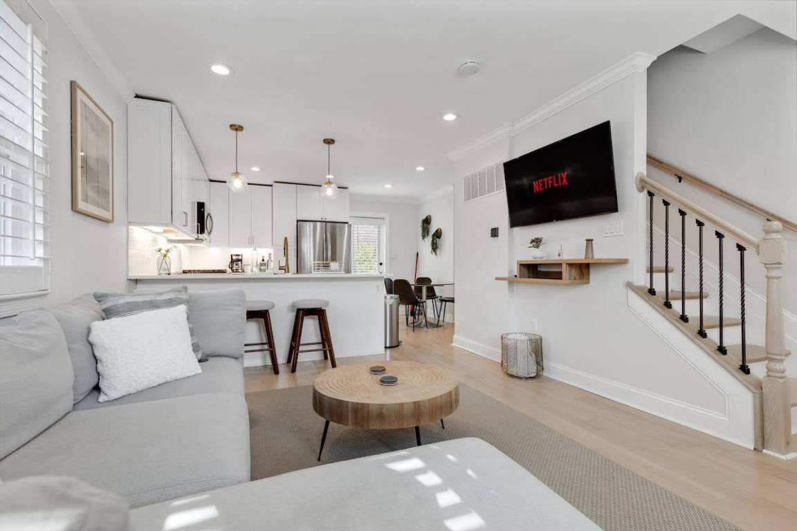 107 M² Casa ∙ 3 Habitaciones ∙ 6 Huéspedes - Alexandria, VA