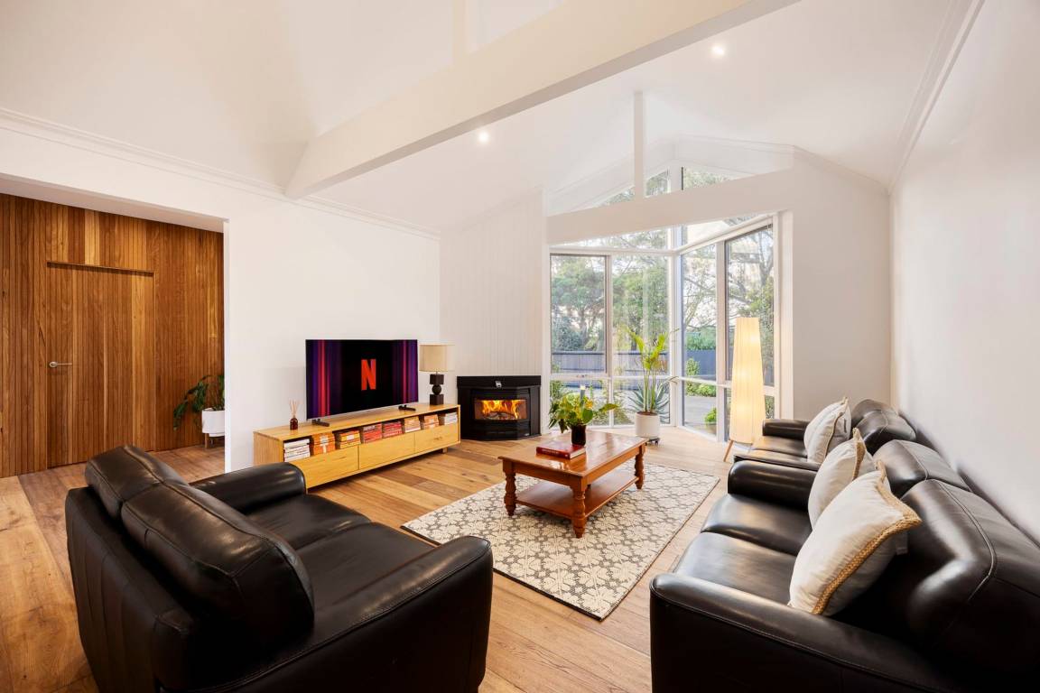House ∙ 5 Bedrooms ∙ 14 Guests - Mount Martha