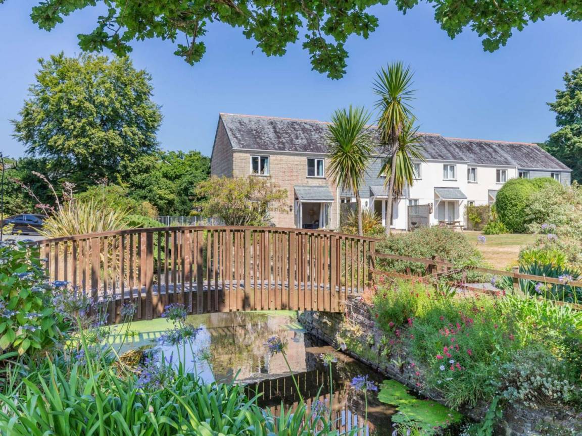 Cottage ∙ 3 Bedrooms ∙ 6 Guests - Falmouth