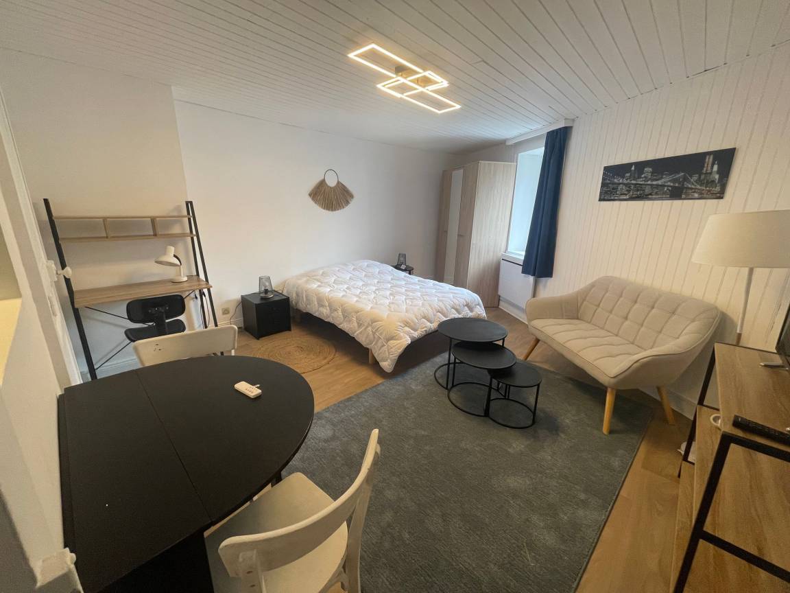 29 M² Appartement ∙ 1 Chambre ∙ 2 Personnes - Épinal