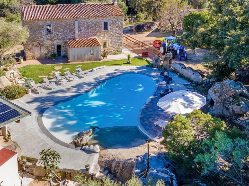 150 M² Agriturismo ∙ 3 Camere Da Letto ∙ 8 Ospiti - Arzachena