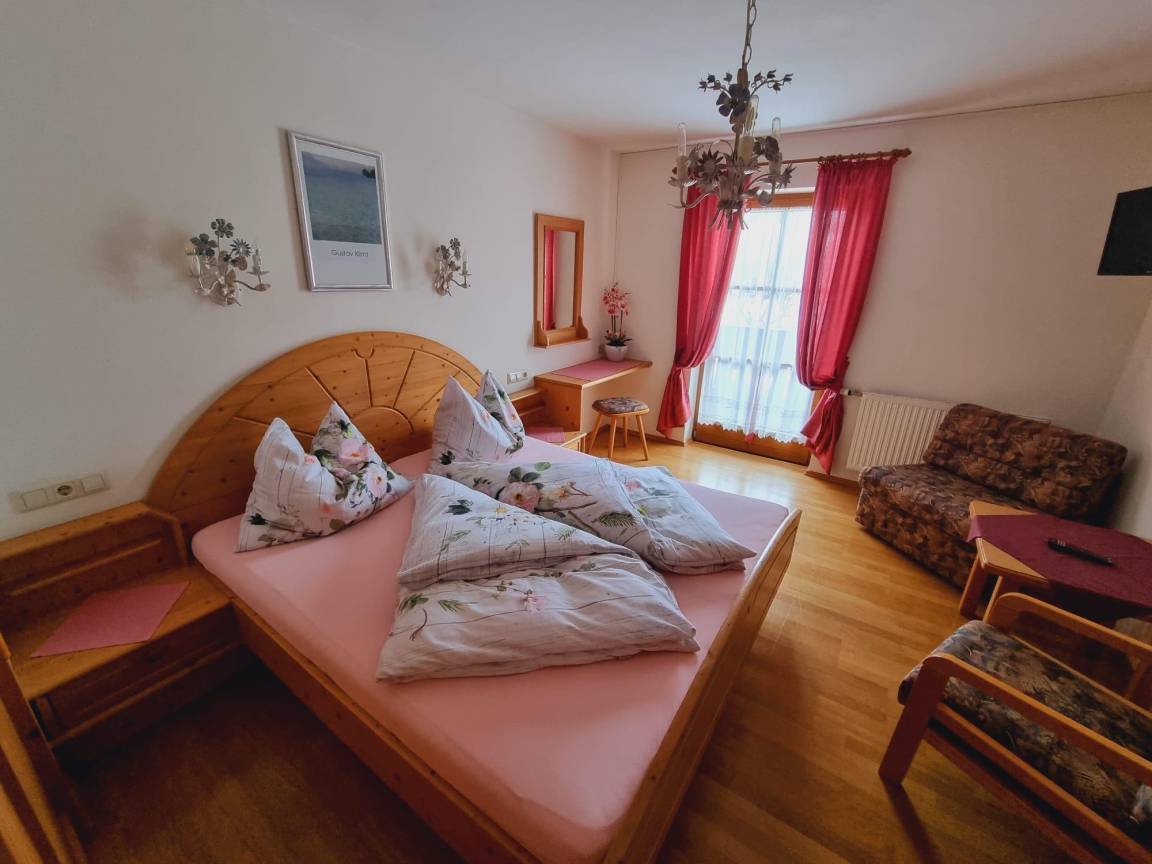 60 M² Ferienwohnung ∙ 1 Schlafzimmer ∙ 5 Gäste - Haus