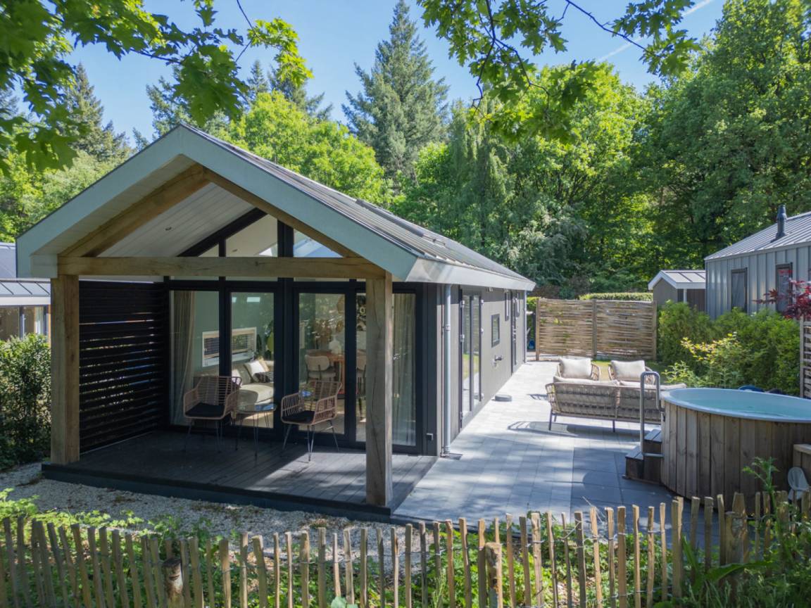 65 M² Huis ∙ 2 Slaapkamers ∙ 4 Gasten - Rhenen