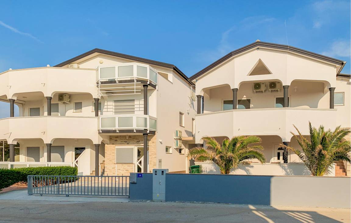 60 M² Apartment ∙ 1 Bedroom ∙ 4 Guests - Privlaka