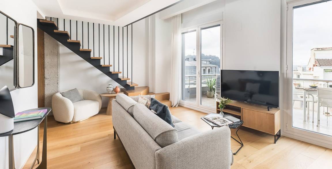 164 M² Apartamento ∙ 2 Habitaciones ∙ 4 Huéspedes - San Sebastián