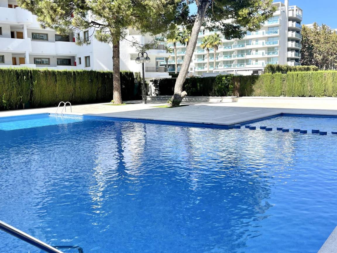 80 M² Apartamento ∙ 2 Habitaciones ∙ 6 Huéspedes - Reus
