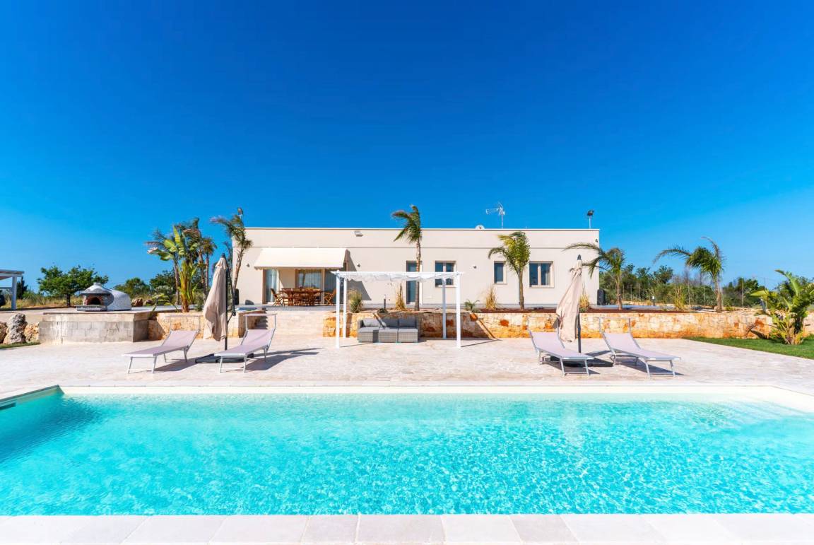 Villa ∙ 4 Slaapkamers ∙ 10 Gasten - Torre Lapillo