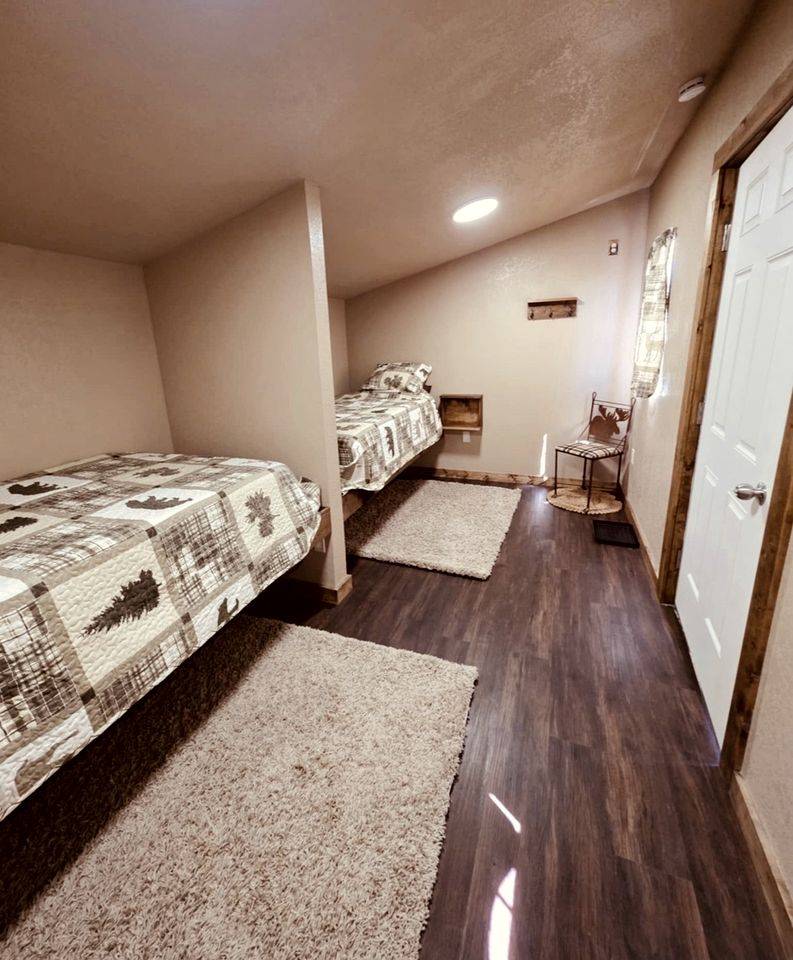 House ∙ 1 Bedroom ∙ 2 Guests - Dworshak State Park, Lenore