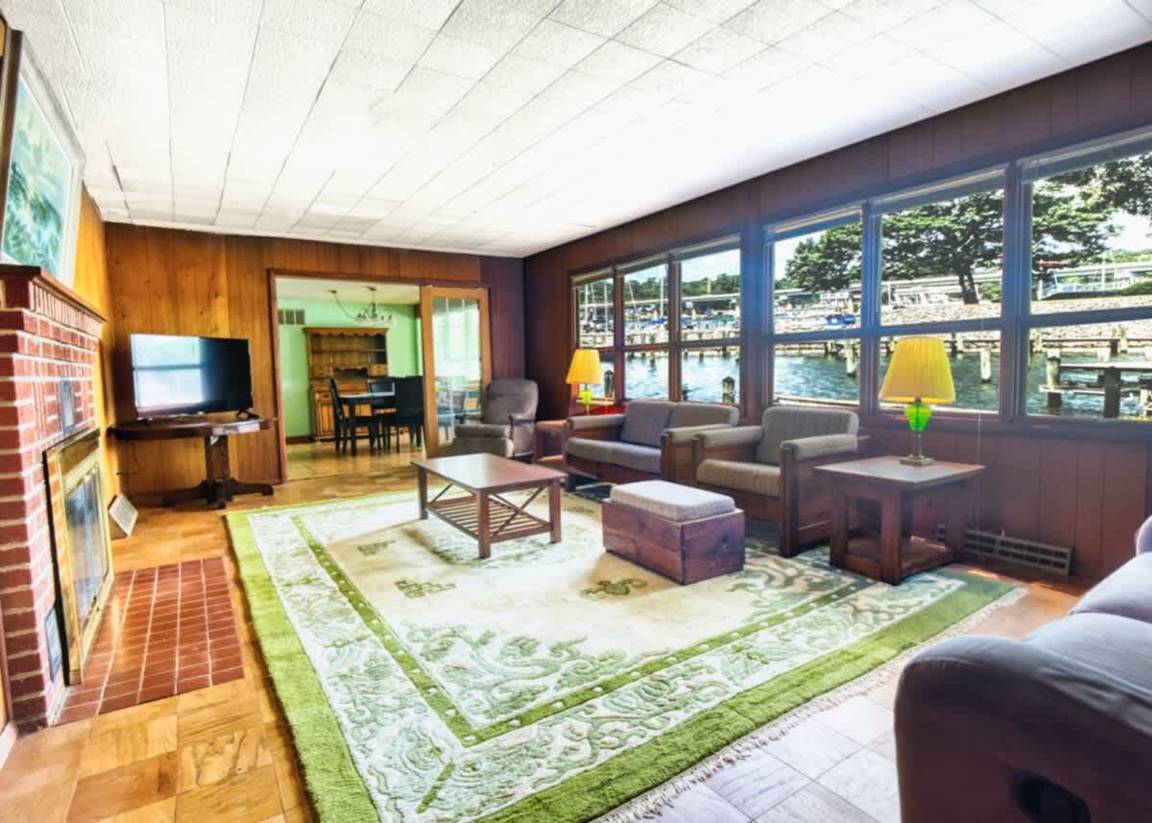 House ∙ 5 Bedrooms ∙ 13 Guests - Lusby, MD