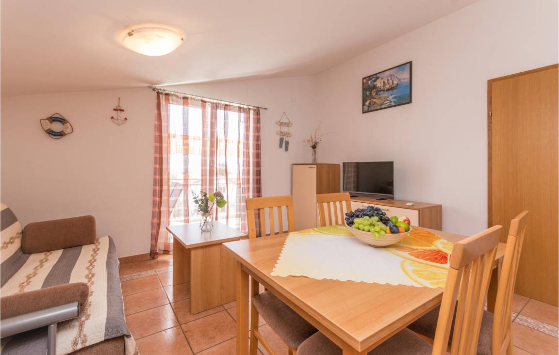 47 M² Ferienwohnung ∙ 2 Schlafzimmer ∙ 4 Gäste - Biograd na Moru
