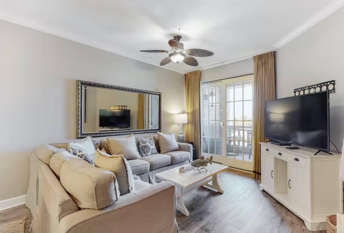 124 M² Condo ∙ 3 Bedrooms ∙ 7 Guests - Rosemary Beach, FL