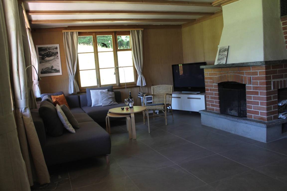 180 M² Ferienwohnung ∙ 3 Schlafzimmer ∙ 7 Gäste - Lenk