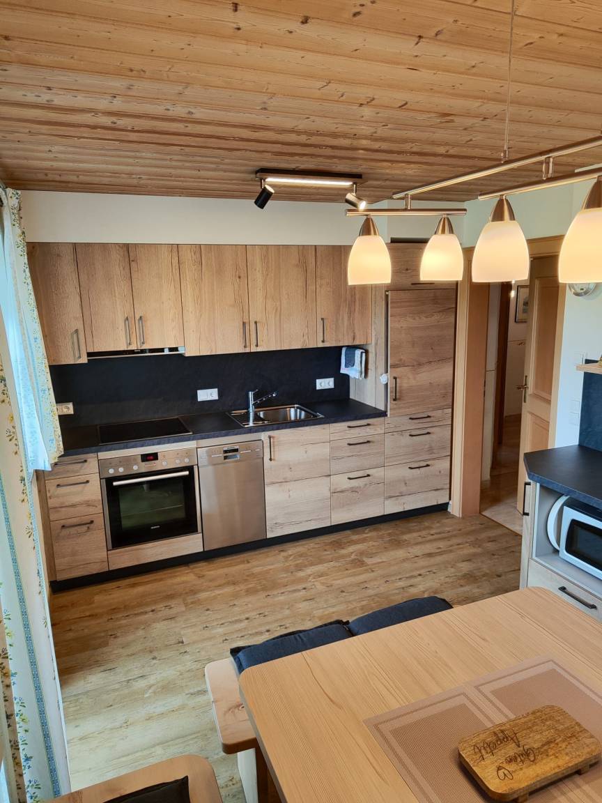 82 M² Ferienwohnung ∙ 2 Schlafzimmer ∙ 4 Gäste - Grassau