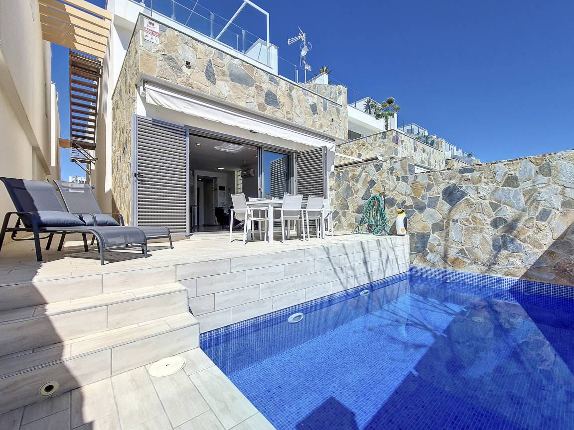 95 M² Villa ∙ 3 Bedrooms ∙ 6 Guests - Los Alcázares