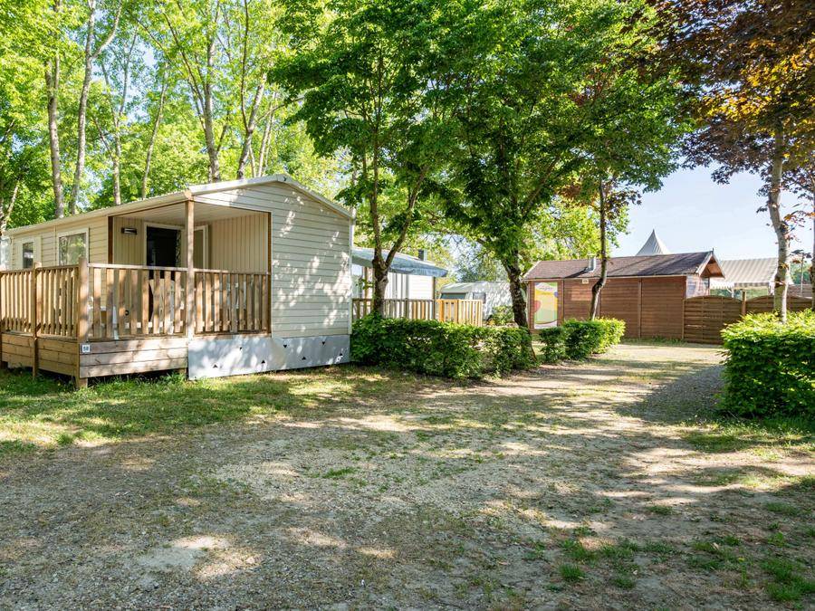 30 M² Caravan ∙ 2 Bedrooms ∙ 6 Guests - Vierzon