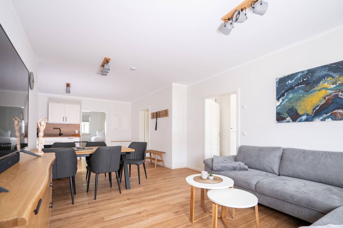 79 M² Ferienwohnung ∙ 2 Schlafzimmer ∙ 5 Gäste - Hoyerswerda