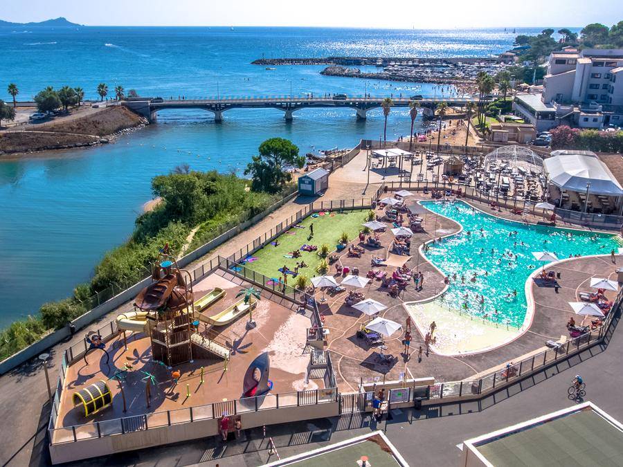 32 M² Mobil-home ∙ 2 Chambres ∙ 4 Personnes - Fréjus