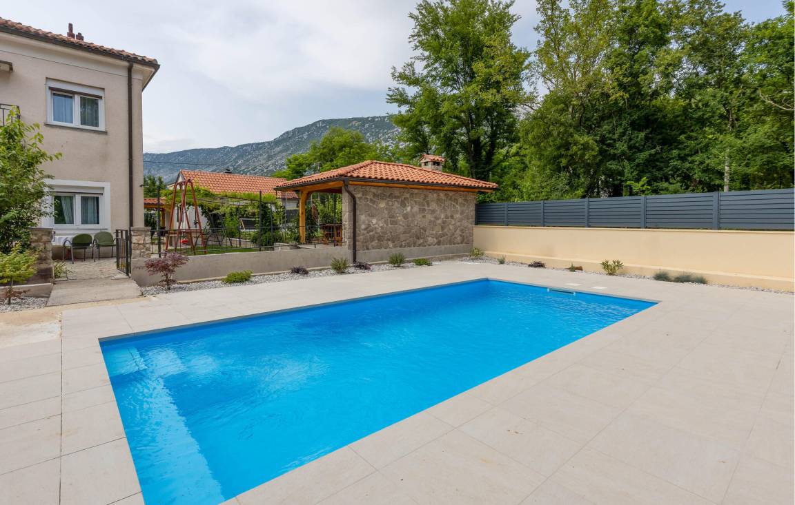66 M² Appartement ∙ 2 Chambres ∙ 6 Personnes - Crikvenica