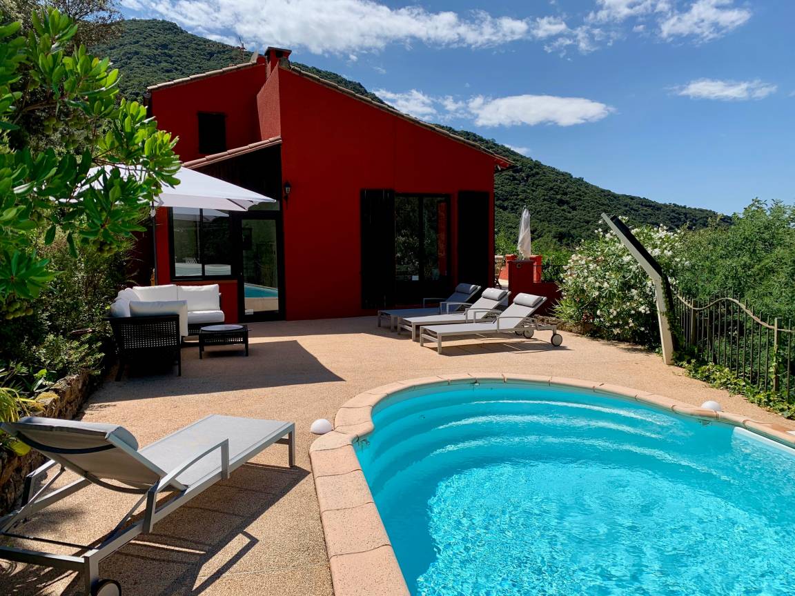 130 M² Maison De Vacances ∙ 4 Chambres ∙ 6 Personnes - Sorède