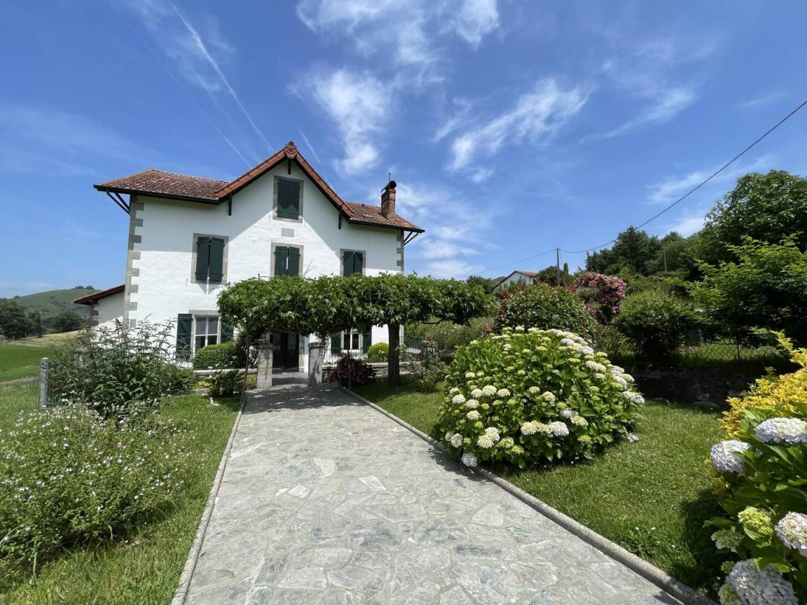 170 M² Gîte ∙ 5 Chambres ∙ 9 Personnes - Pays basque français