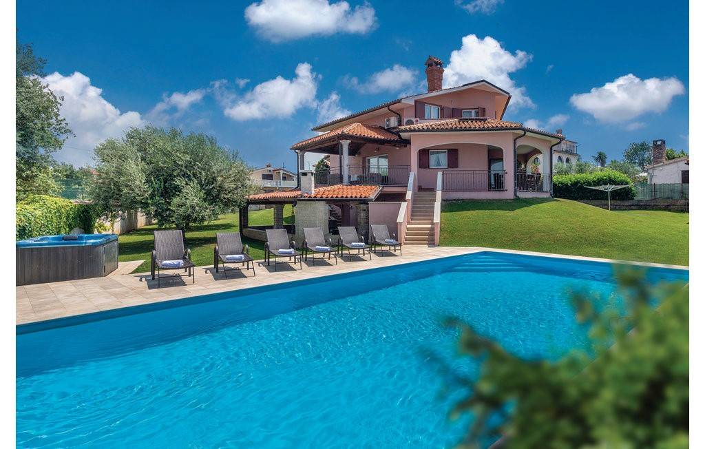 420 M² Villa ∙ 4 Camere Da Letto ∙ 12 Ospiti - Parenzo