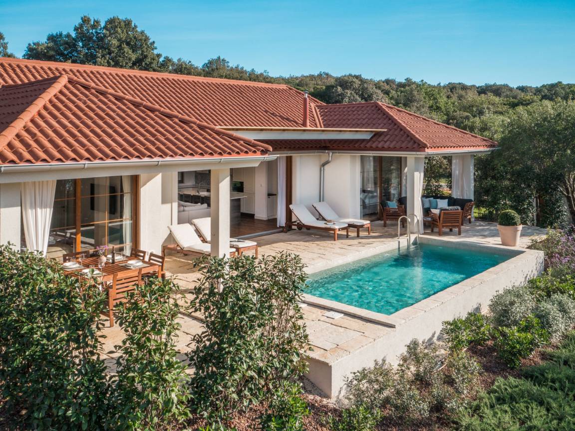 125 M² Ferienhaus ∙ 2 Schlafzimmer ∙ 6 Gäste - Bale