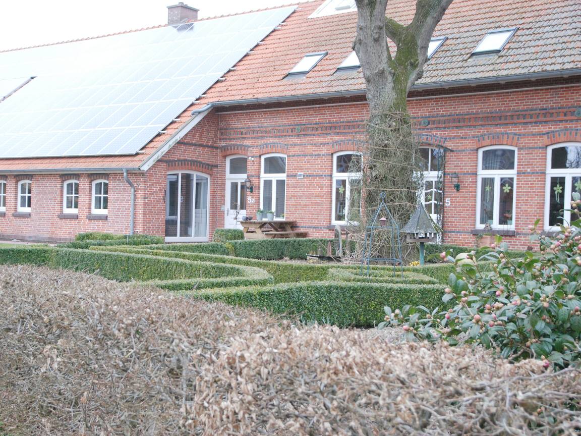 70 M² Appartement ∙ 1 Slaapkamer ∙ 4 Gasten - Westerstede