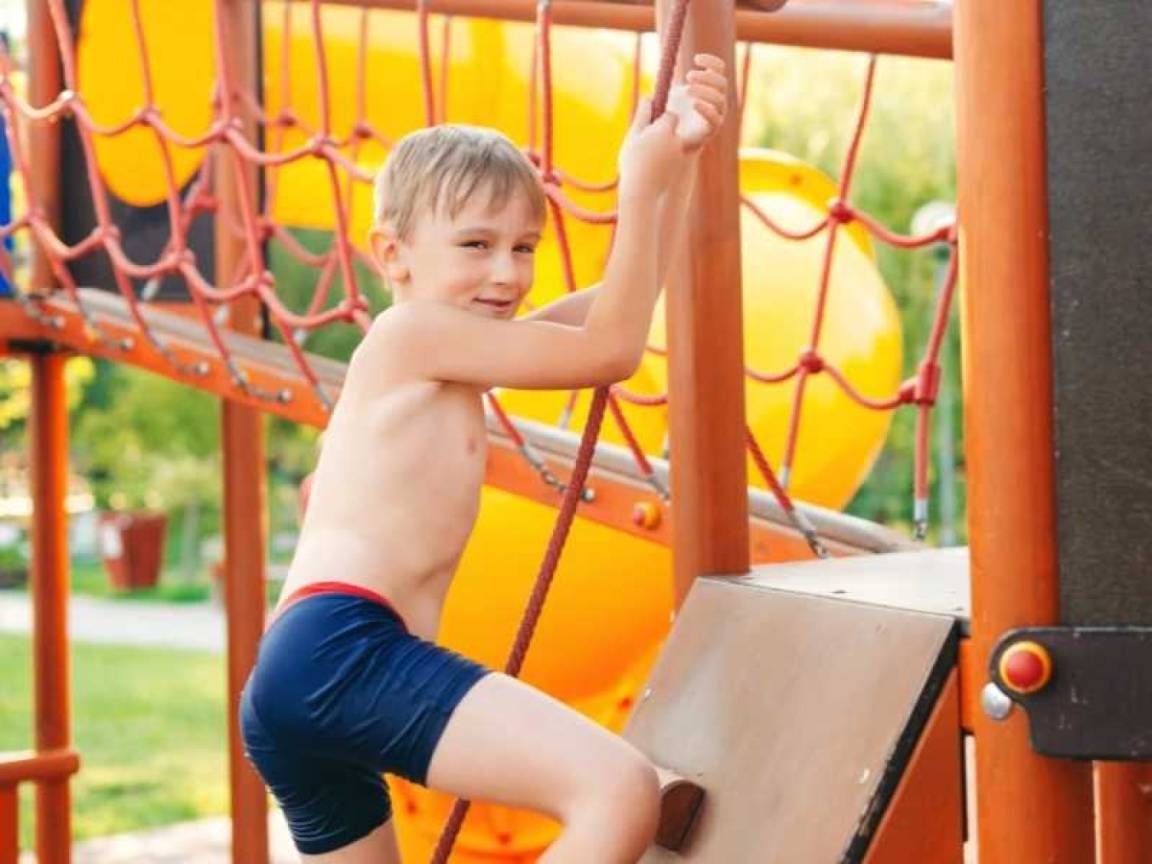 33 M² Camping ∙ 2 Bedrooms ∙ 4 Guests - Martigues