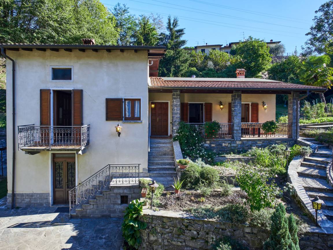 90 M² Casa ∙ 2 Habitaciones ∙ 5 Huéspedes - Lago de Como