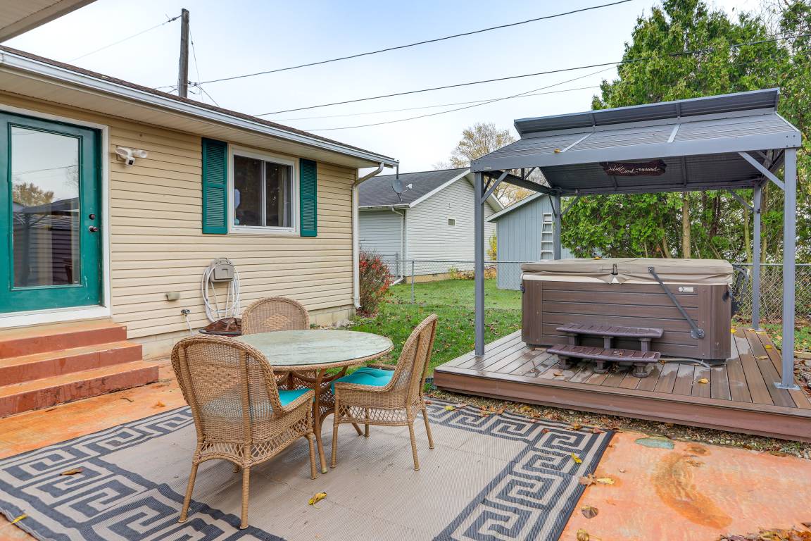 130 M² House ∙ 3 Bedrooms ∙ 9 Guests - Sandusky, OH
