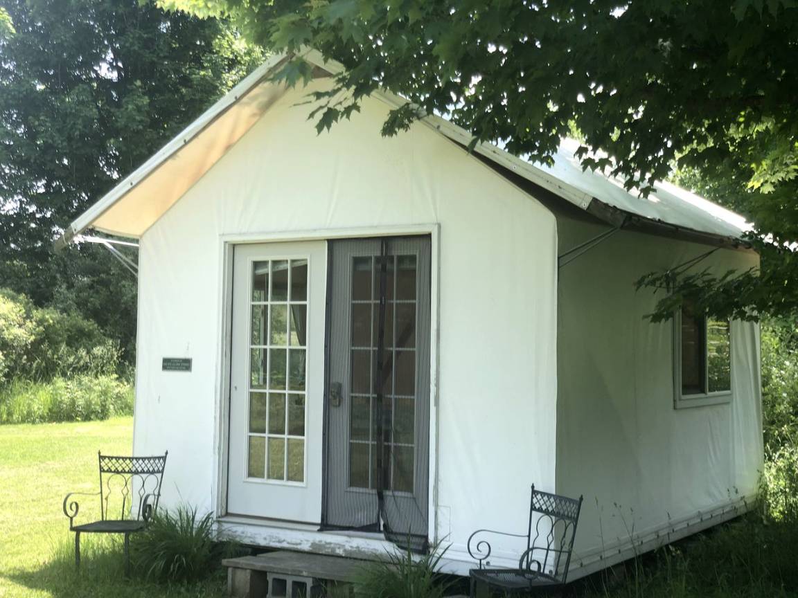 Camping ∙ 1 Bedroom ∙ 3 Guests - Chelsea, MI