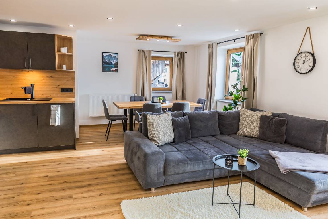 70 M² Ferienwohnung ∙ 2 Schlafzimmer ∙ 5 Gäste - Traunstein