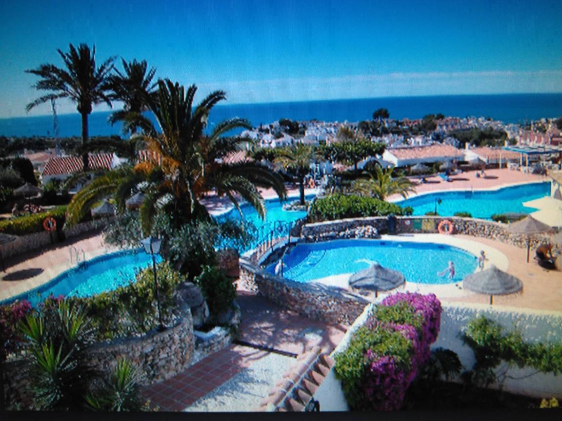 150 M² Villa ∙ 2 Bedrooms ∙ 7 Guests - Frigiliana