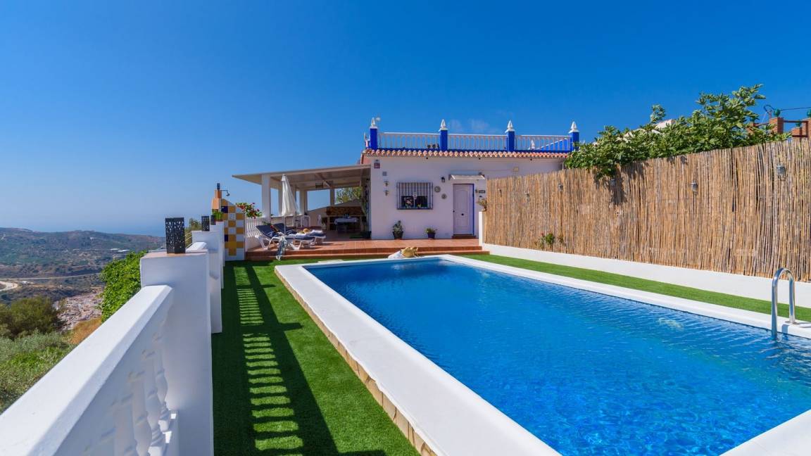 80 M² Huis ∙ 2 Slaapkamers ∙ 4 Gasten - Torrox