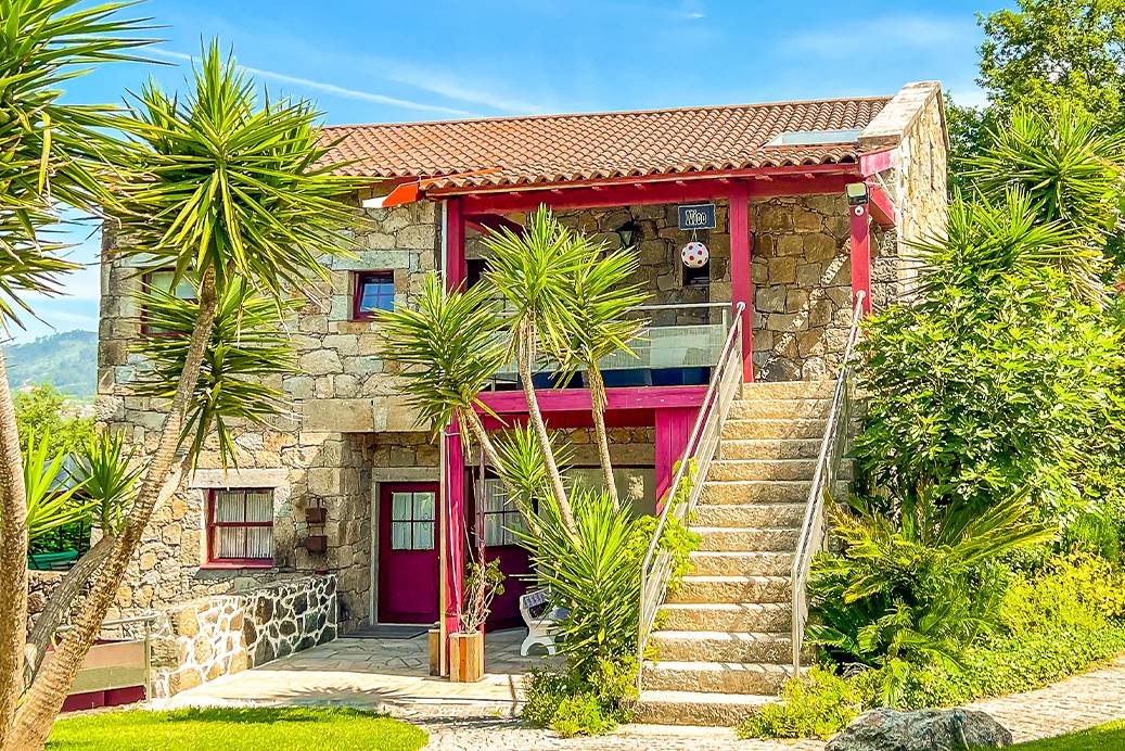 200 M² Casa ∙ 5 Habitaciones ∙ 12 Huéspedes - Braga