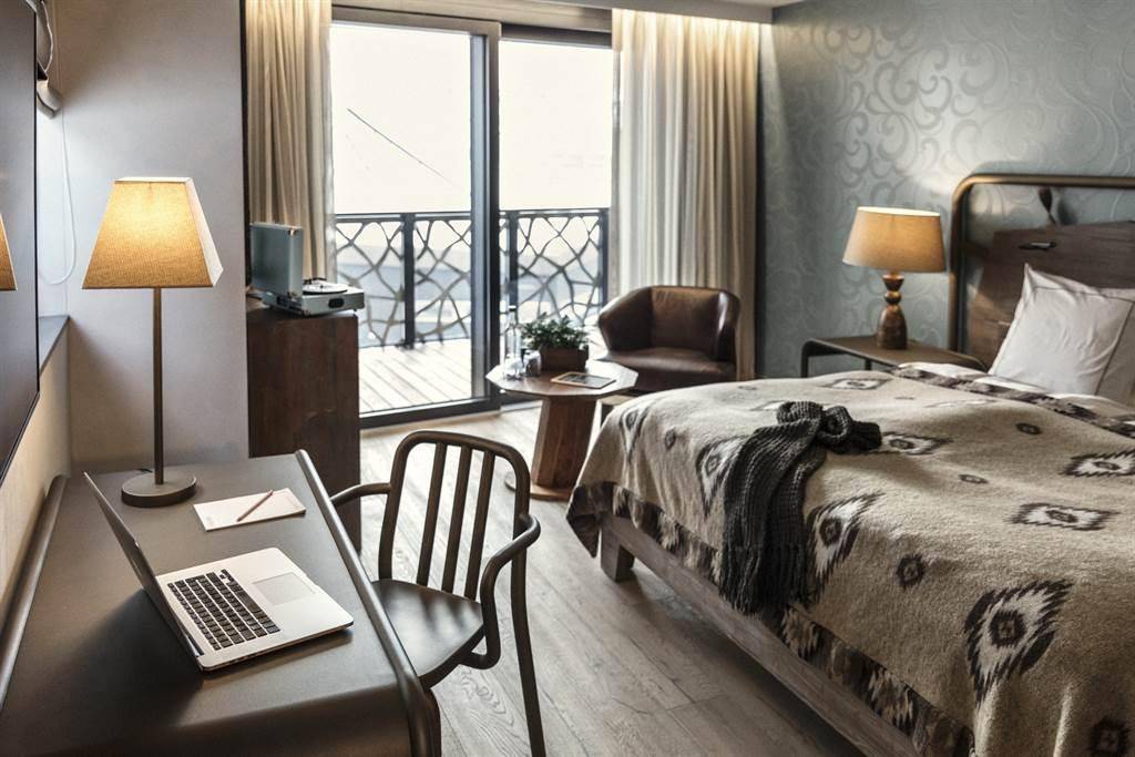 33 M² Hôtel ∙ 1 Chambre ∙ 2 Personnes - Arosa