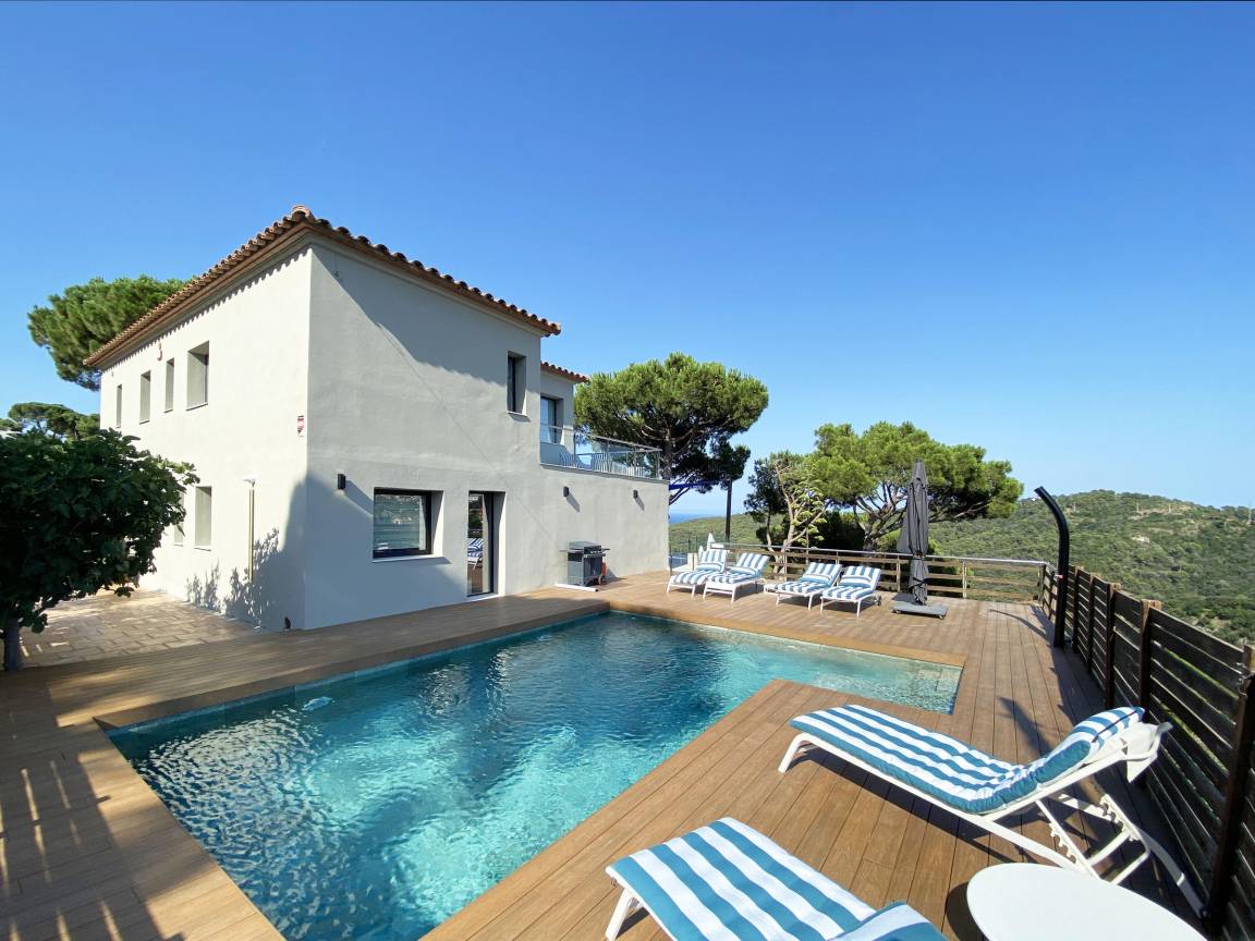 200 M² Casa ∙ 4 Habitaciones ∙ 8 Huéspedes - Sa Riera