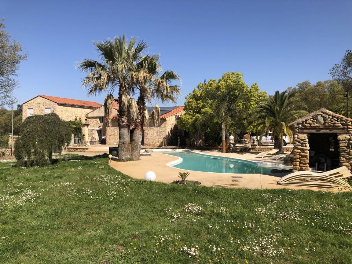 320 M² House ∙ 5 Bedrooms ∙ 12 Guests - Laroque-des-Albères
