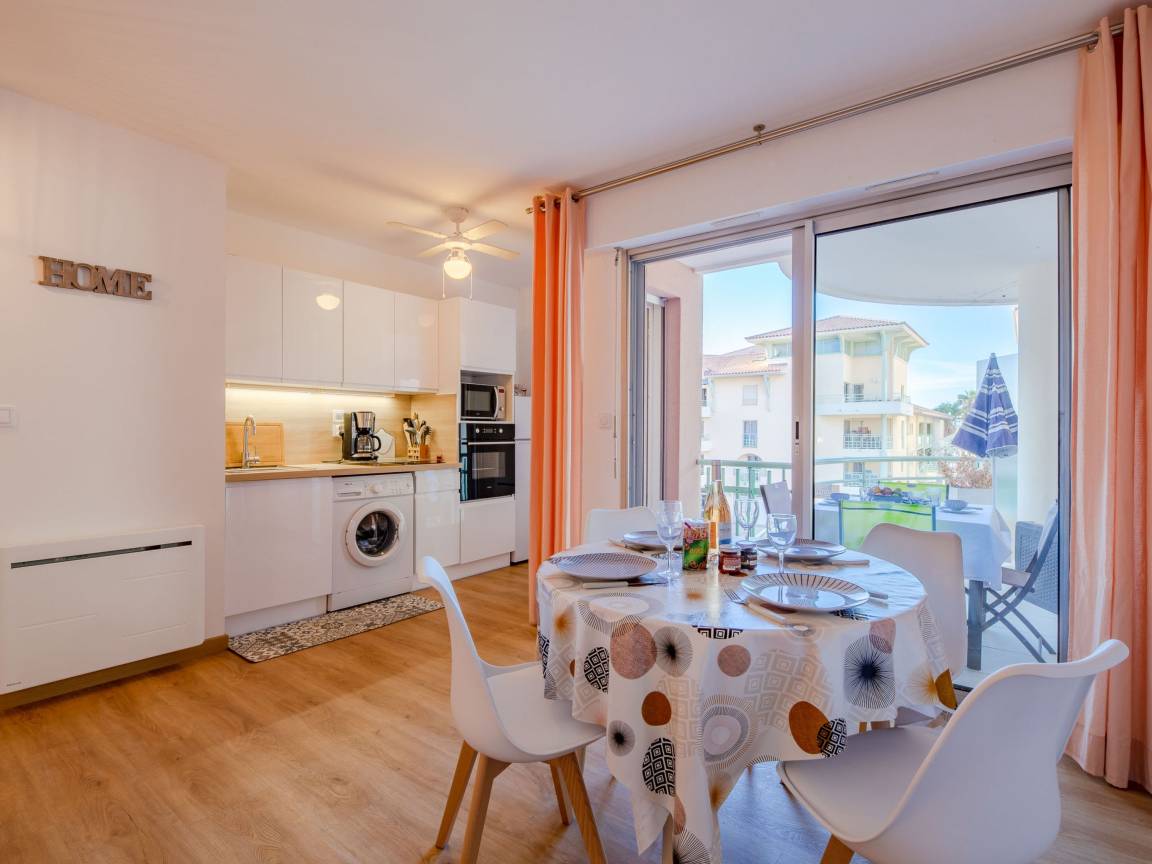 39 M² House ∙ 1 Bedroom ∙ 4 Guests - Fréjus