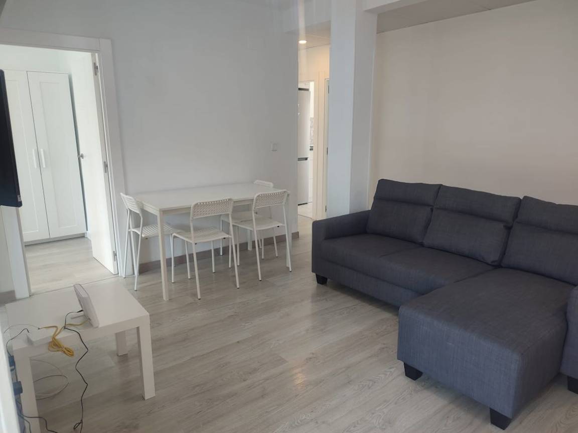 70 M² Apartamento ∙ 3 Habitaciones ∙ 4 Huéspedes - Majadahonda