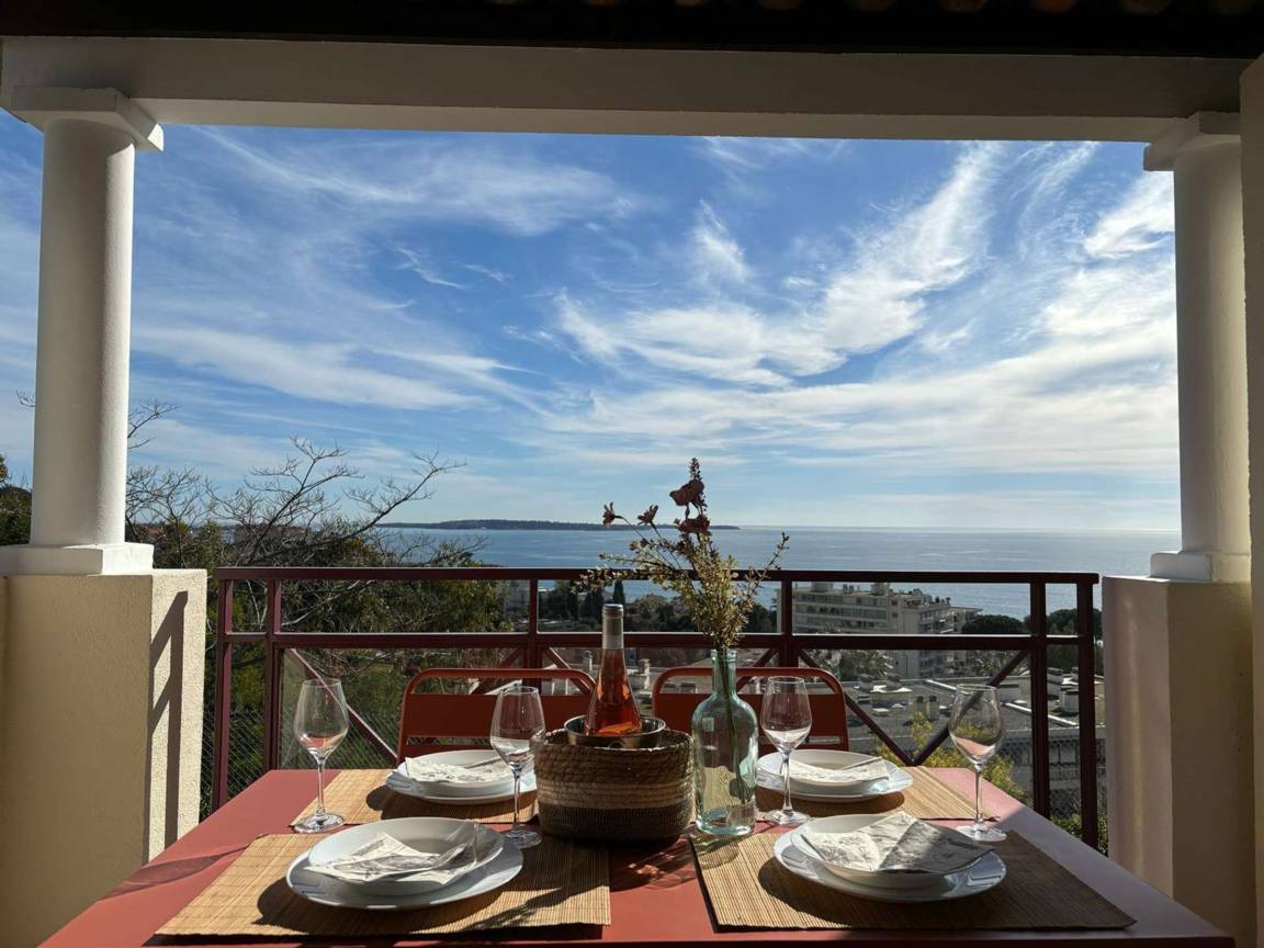 22 M² Studio ∙ 1 Chambre ∙ 5 Personnes - Cannes