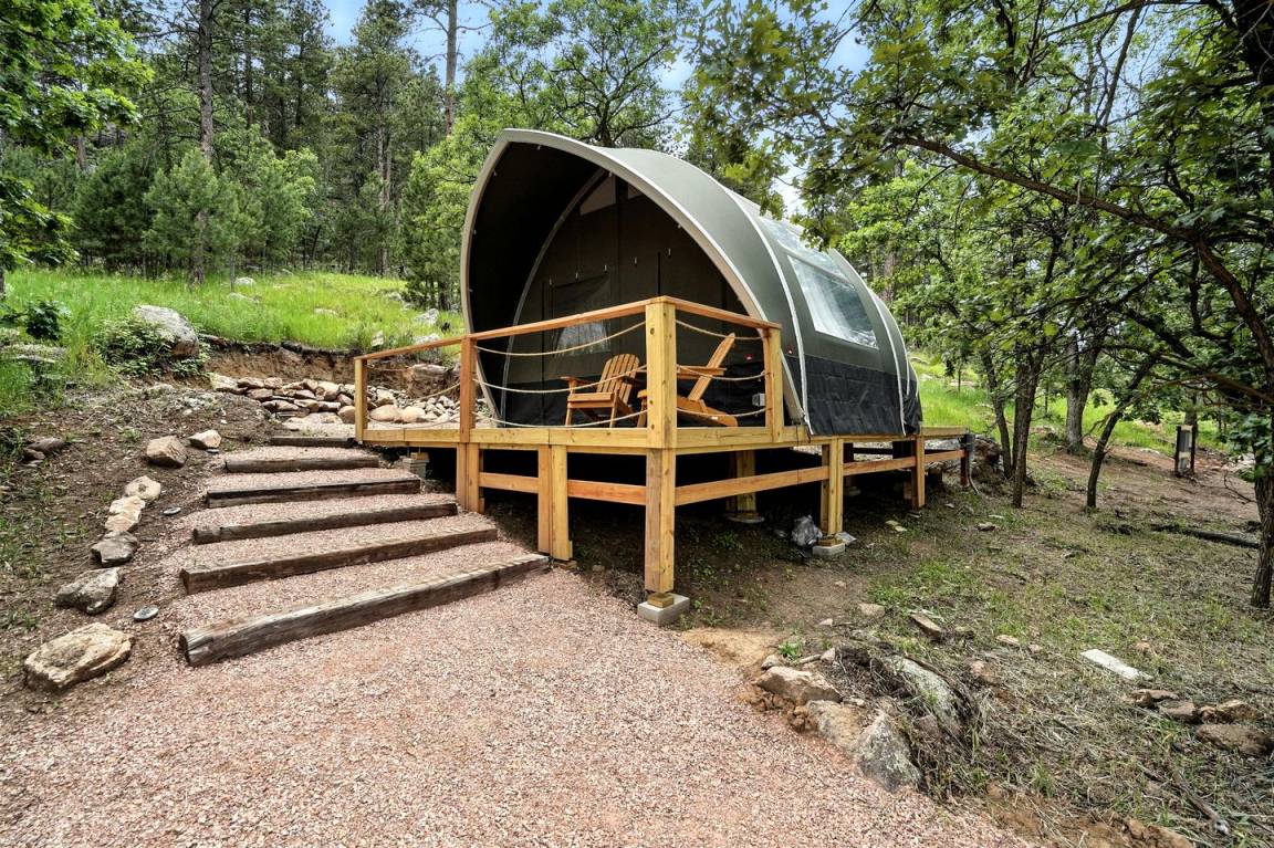 Camping ∙ 1 Chambre ∙ 2 Personnes - Keystone, SD