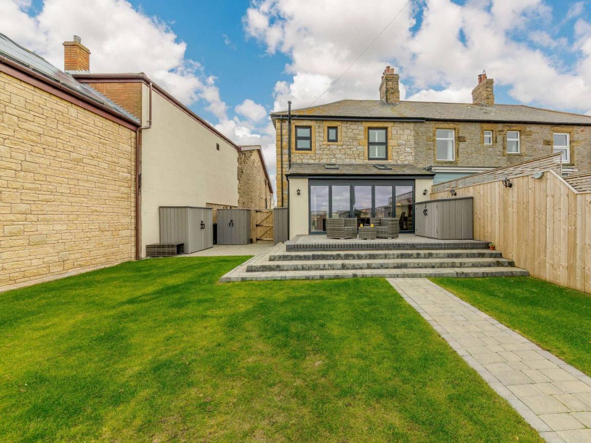Cottage ∙ 3 Bedrooms ∙ 6 Guests - Bamburgh