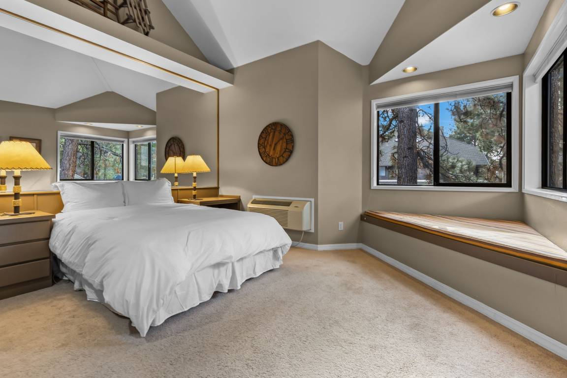 28 M² Hotelli ∙ 1 Makuuhuone ∙ 2 Vierasta - Bend