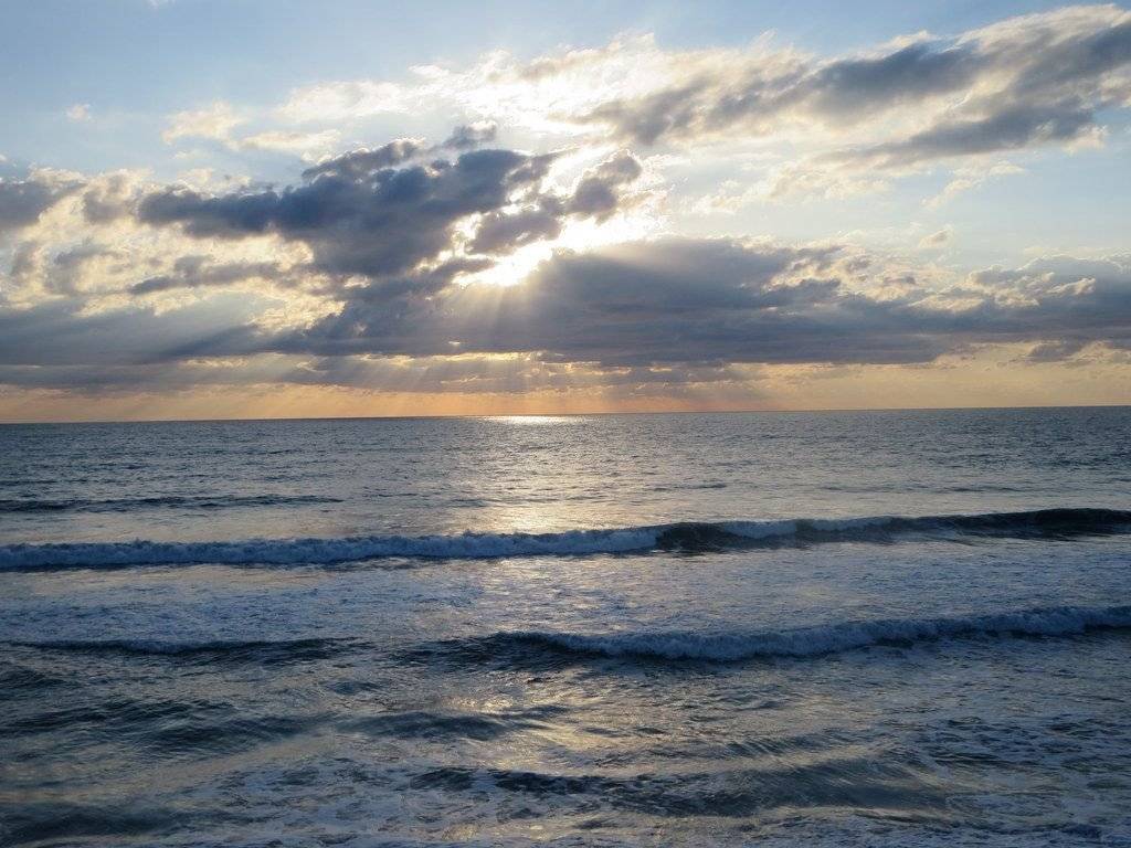 111 M² Huoneisto ∙ 2 Makuuhuonetta ∙ 5 Vierasta - Satellite Beach, FL