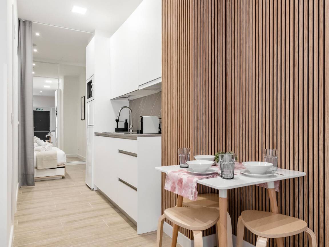 25 M² Estudio ∙ 1 Habitación ∙ 3 Huéspedes - San Sebastián de los Reyes