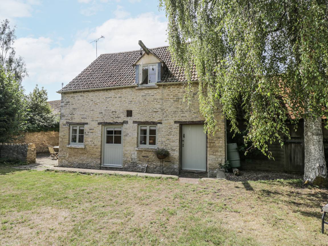 Cottage ∙ 2 Bedrooms ∙ 4 Guests - Tetbury
