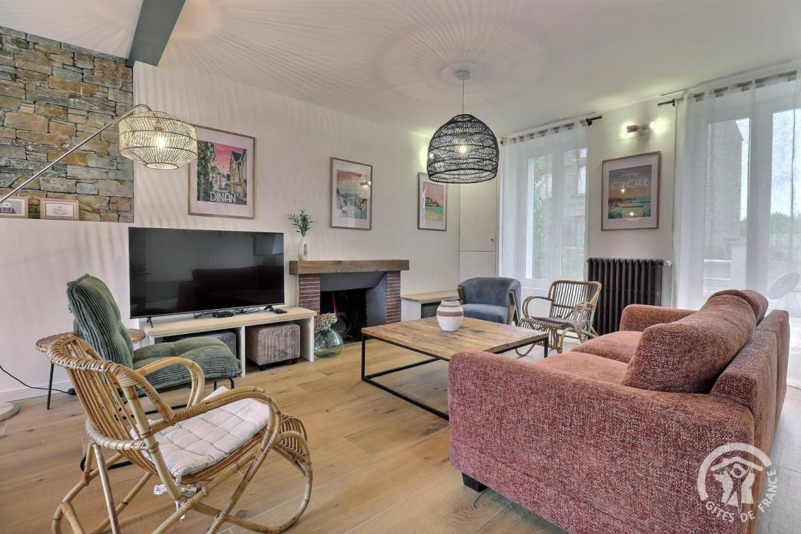 180 M² Gîte ∙ 6 Chambres ∙ 12 Personnes - Saint-Coulomb