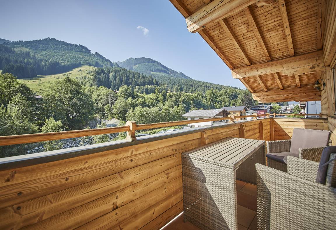 55 M² Ferienwohnung ∙ 2 Schlafzimmer ∙ 4 Gäste - Saalbach